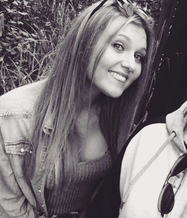 Eva Lyon's Instagram, Twitter & Facebook on IDCrawl